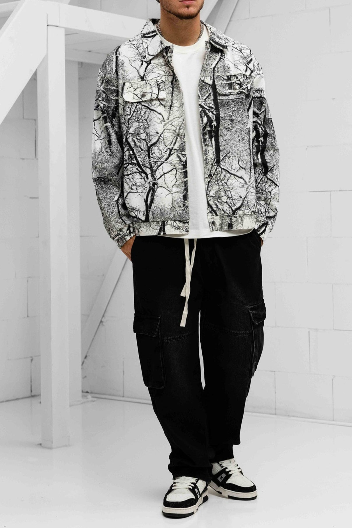 Abstract Jacket & Baggy Washed Denims - Set